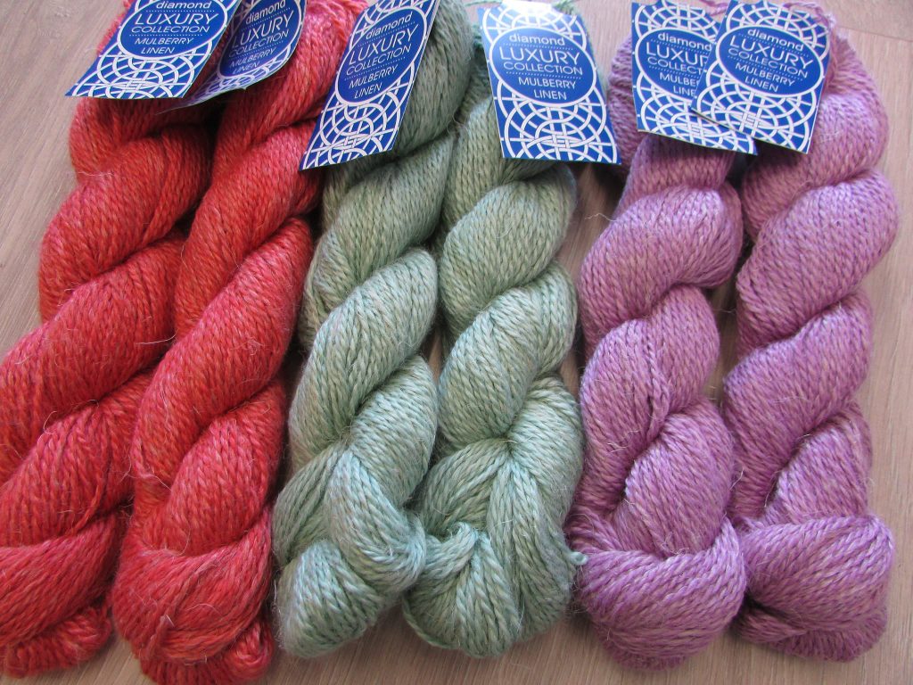 17039284_1273368806079349_2715551714613130606_o - Diamond Yarn
